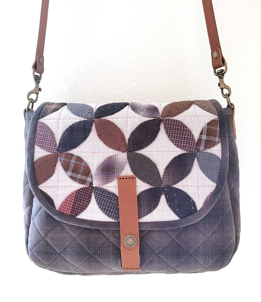 [DIY Pattern] Petal Bag – byhands Hand Craft